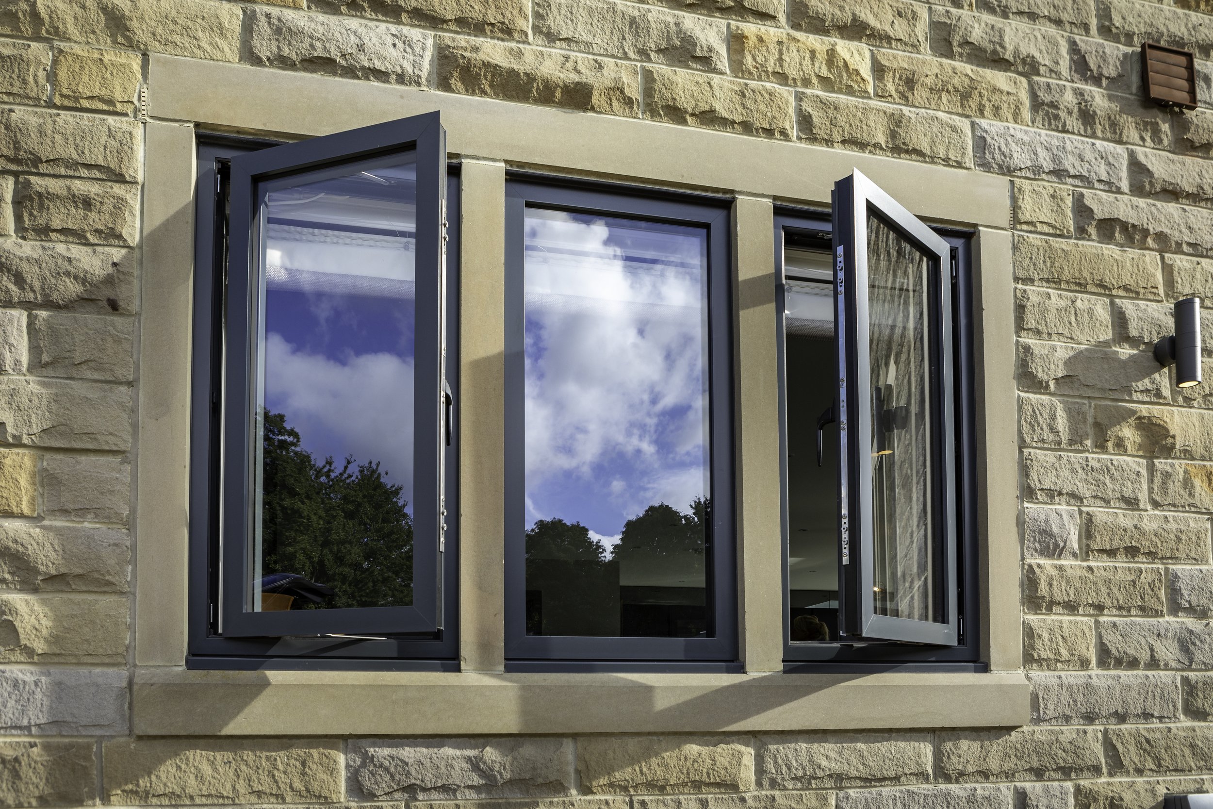 Flush Casement Windows | Prime Aluminium